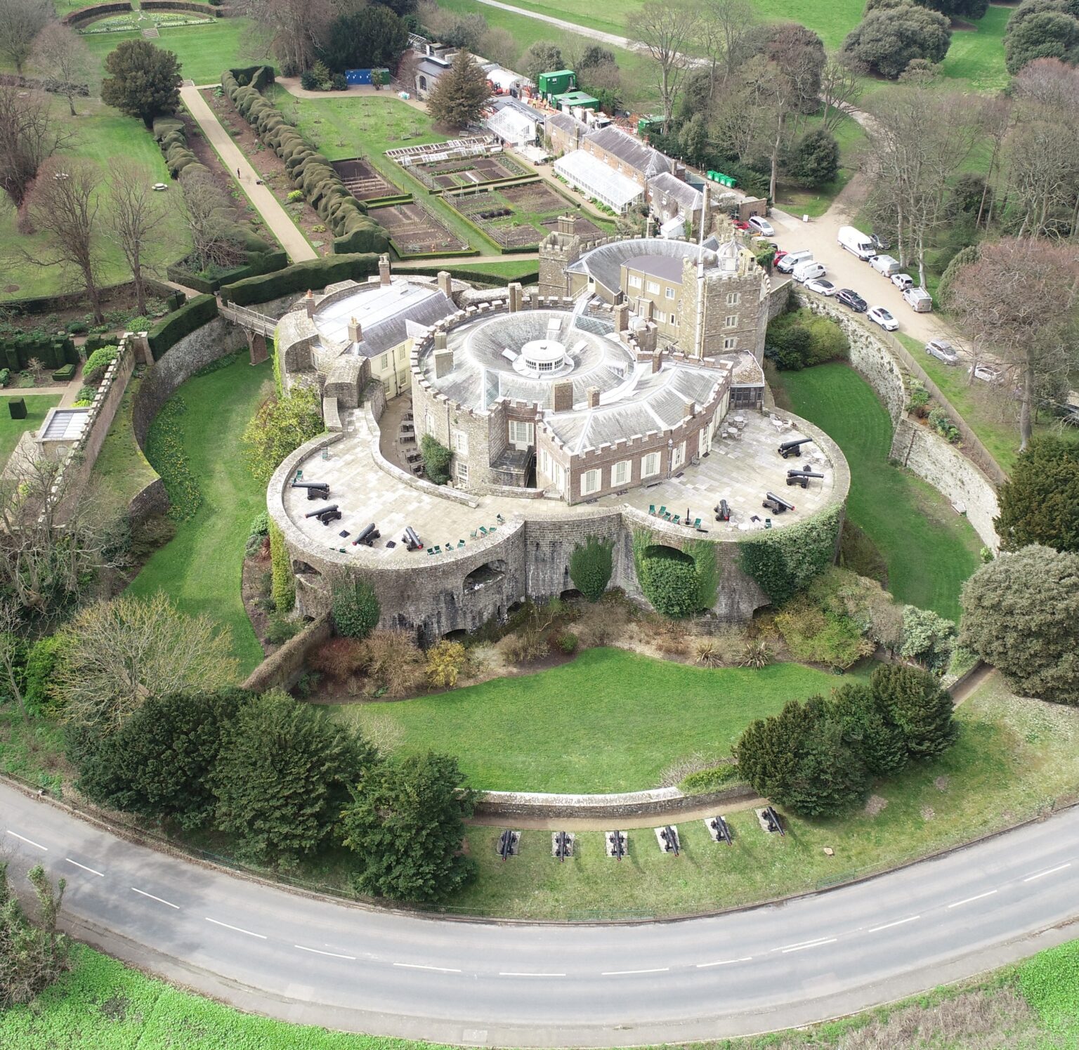 A Dutch survey of English Castles and Fortification in the seventeenth ...